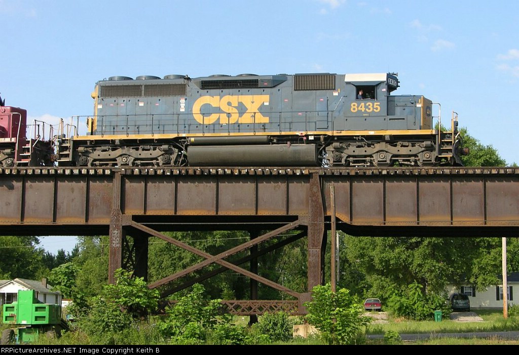 CSX 8435
